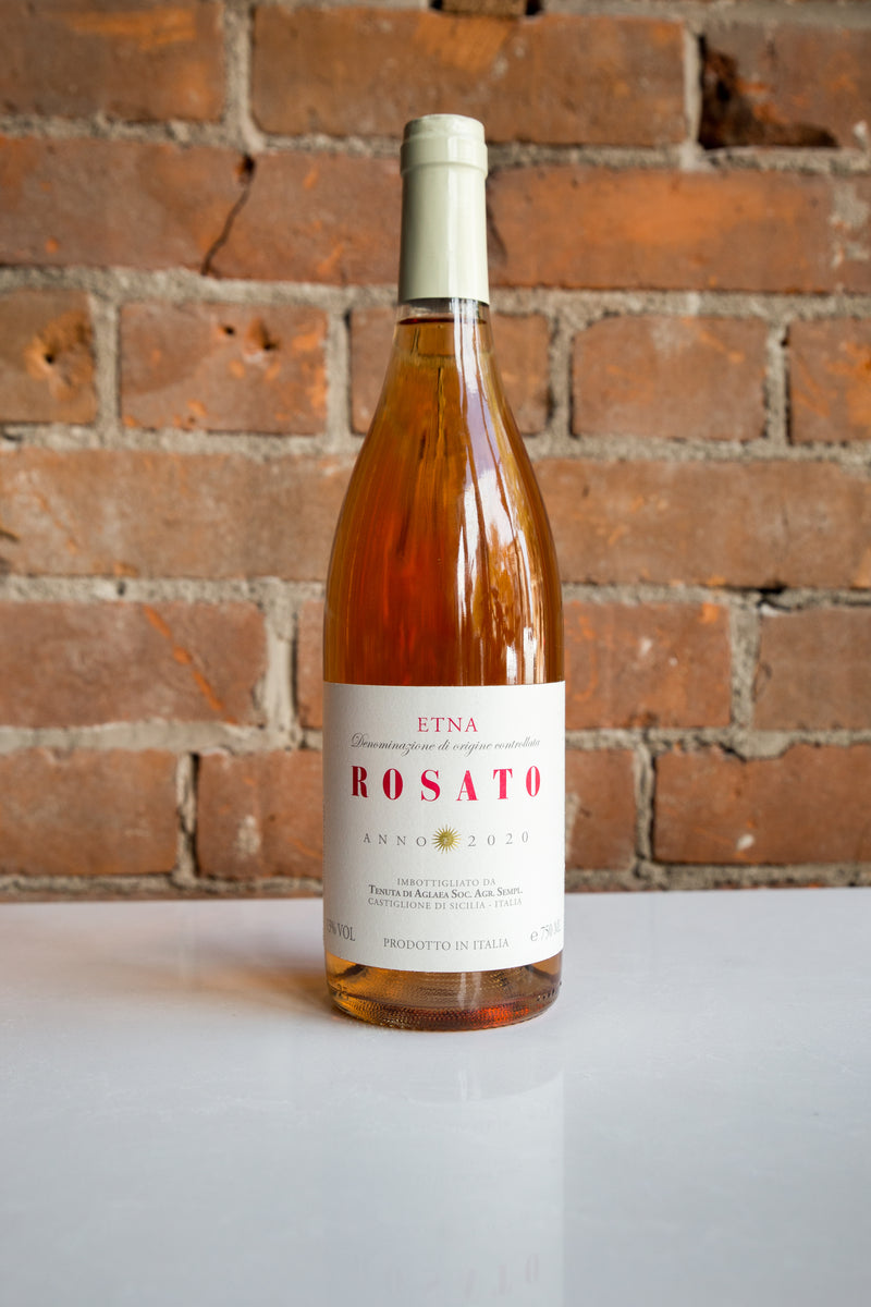 A Guide to the Wonders of Rosé Wine – Provenance Commissary